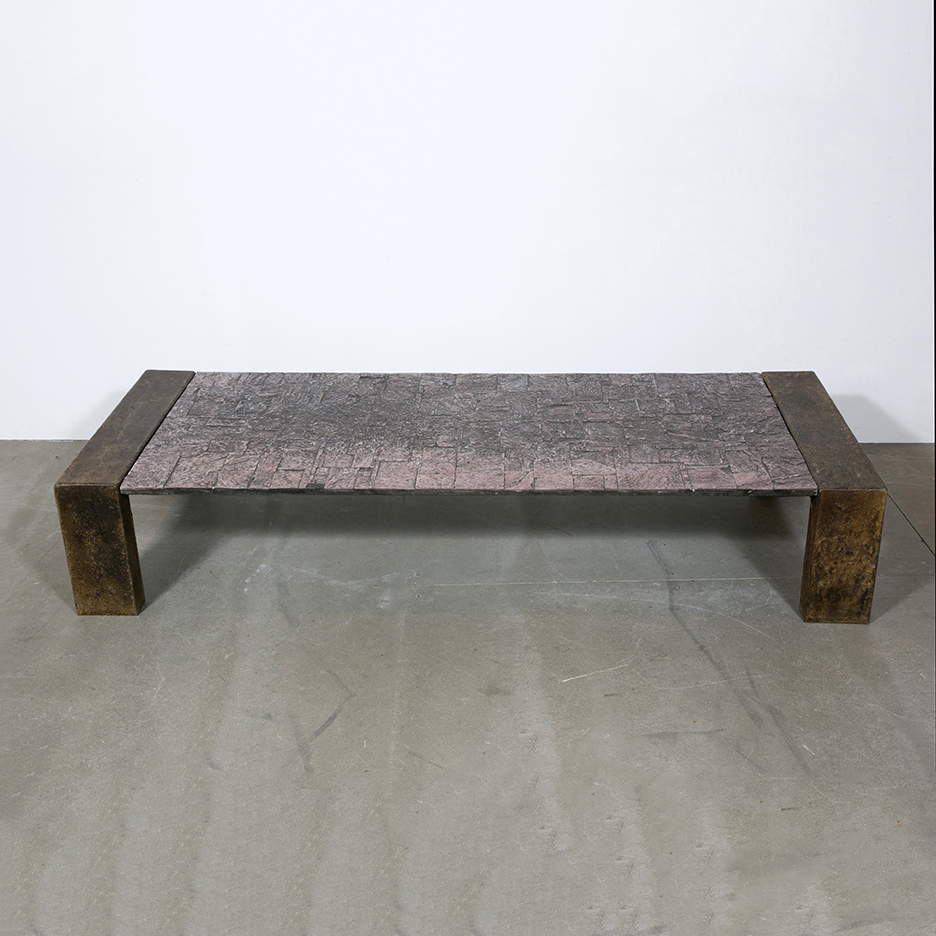 Pia Manu table 2 - Olivier Hutzemakers